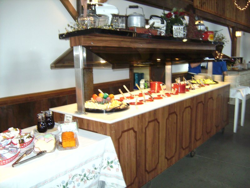 Sunday Brunch Buffets at Barn-n-Bunk Farm Market